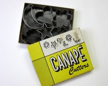Popular items for canape cutters on Etsy