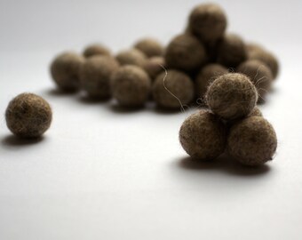 Items similar to 100% Wool Felt Balls with beads, 50 pcs, 1 inch (23mm ...