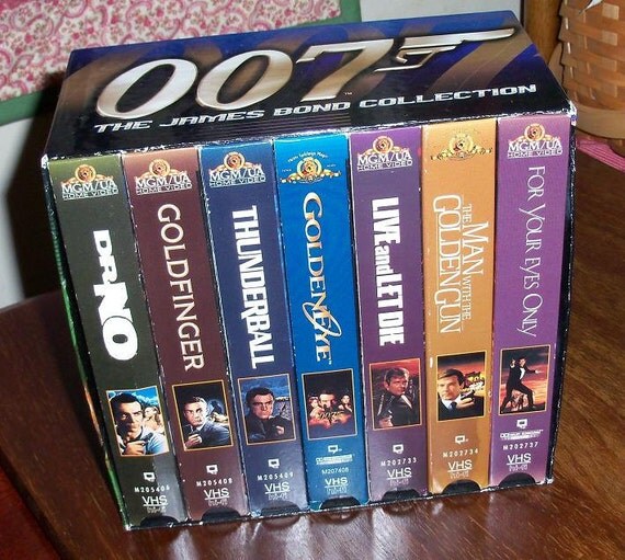 Quick question regarding VHS collection sets [North America] : r/JamesBond