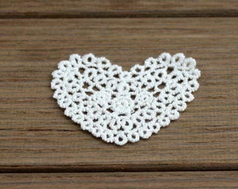 2 PCS Lovely Cotton Lace Heart Lace trim 52mmX40mm