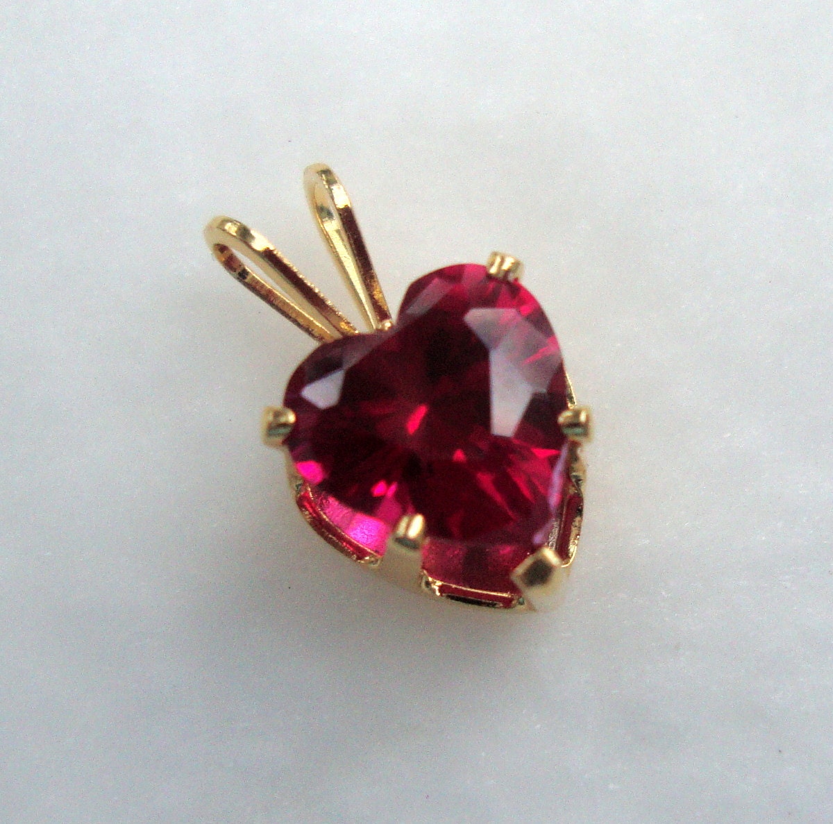 Valentine Red Ruby Heart pendant necklace 14k/20 Gold Filled