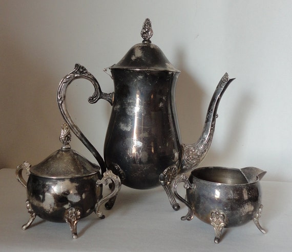 Vintage Ornate Silver Tea Set Teapot Creamer Sugar by ustabee