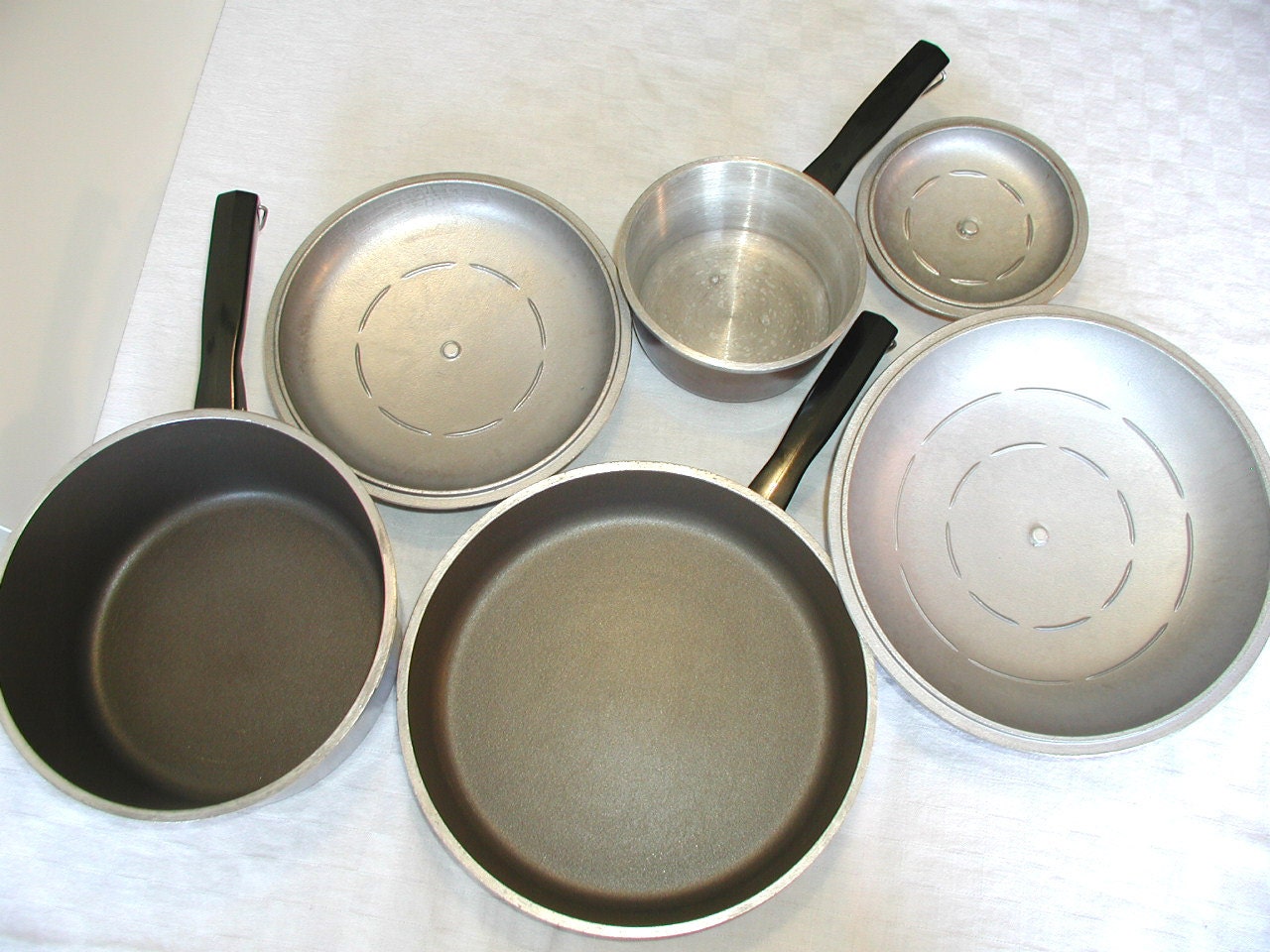 CLUB Cookware Set Vintage Chocolate Brown by SunsetSideVintage