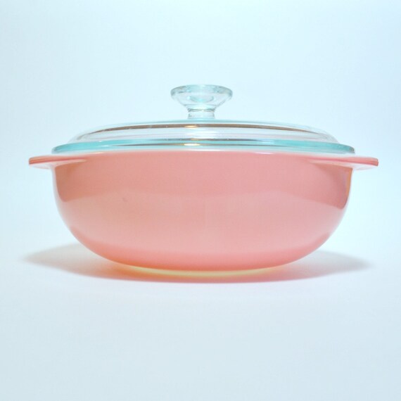 Vintage Pyrex Pink Round Casserole Dish