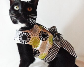 Cat Clothes Black and White Mod Polka Dot Floral Cat Harness pet ...