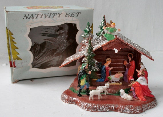 Vintage Miniature Plastic Nativity Scene Set with Original Box