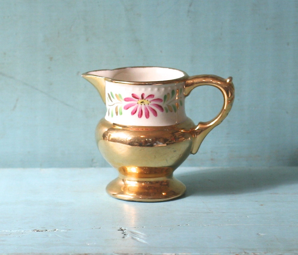 Lusterware Hand Painted Pitcher Gold Floral – Haute Juice