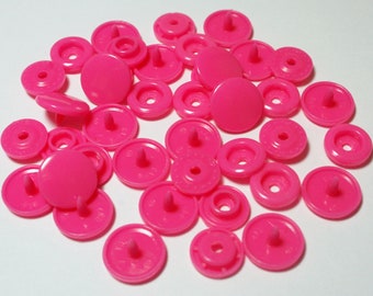 100 Complete Sets of Heart Shaped KAM Plastic by BreesBasement