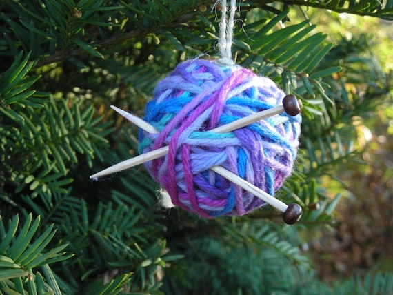 Knitting Christmas Tree Ornament Yarn Ball with by FuzzbeeYarns