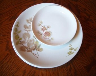 Pine cone plate | Etsy