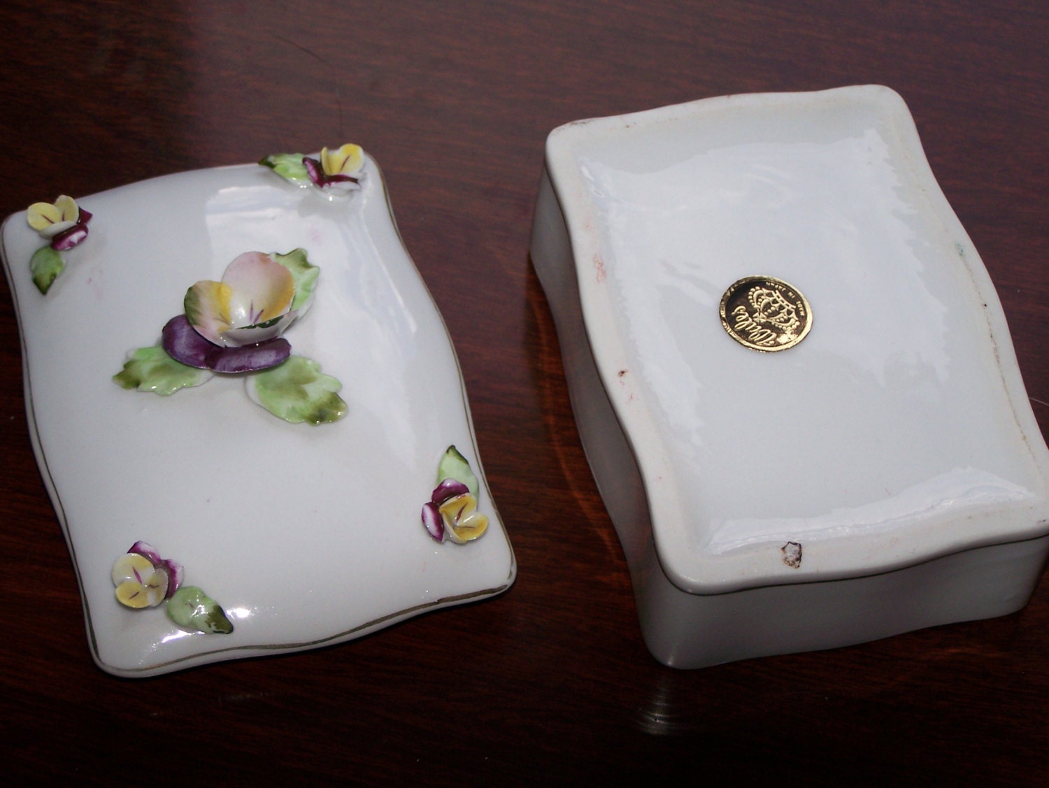 ceramic trinket box vintage ceramic cigarette set trinket