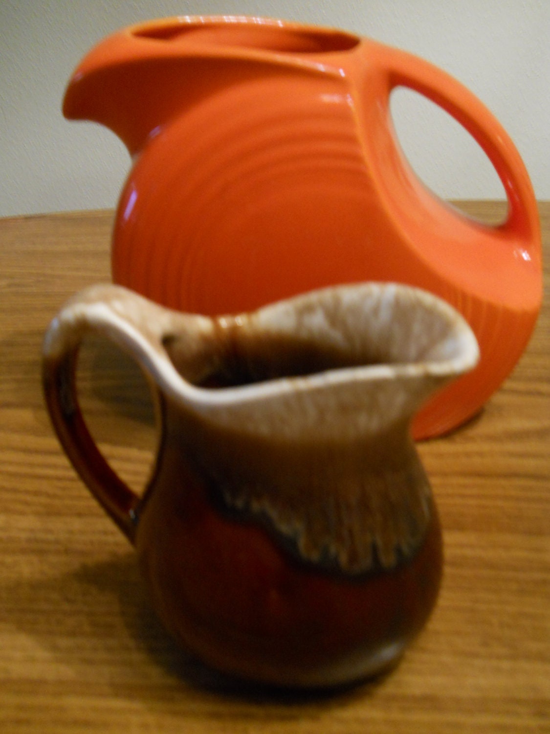 USA BROWN DRIP Glaze Pitcher Creamer Vintage Retro Kitsch Cottage Chic ...