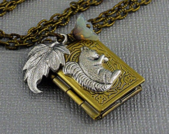 Elephant Locket Necklace Silver Locket Jewelry by ManoCelebrates