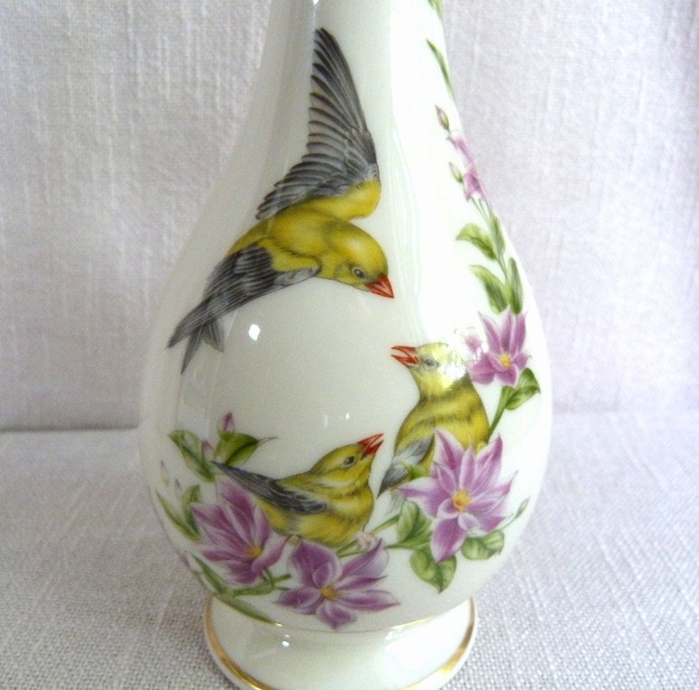Lenox Limited Edition Bird and Flower Bud Vase Mother's