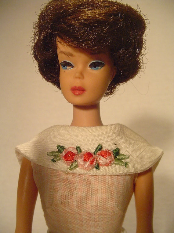 Items similar to Vintage Side-part Double Bubble Cut Brunette straight ...