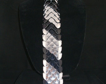 Scale Maille Necktie/ Chainmaille Necktie made with anodized aluminum ...