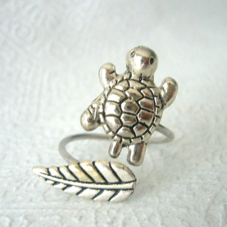 silver turtle ring with a leaf wrap open style adjustable