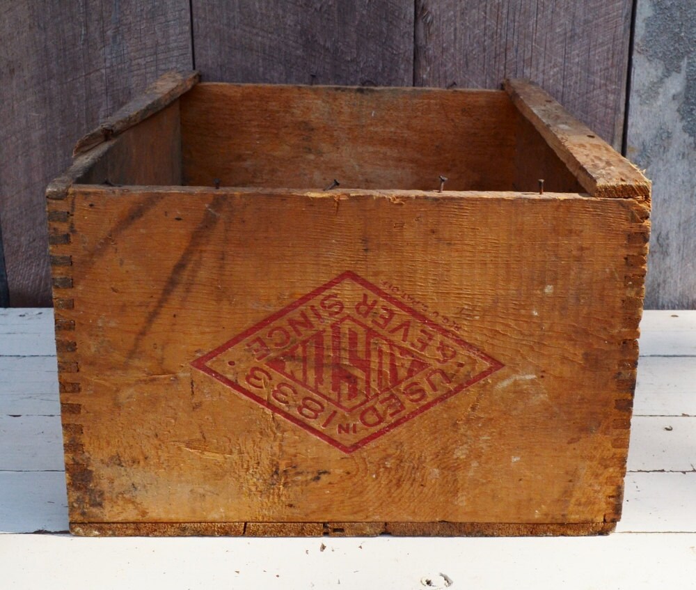 Red Diamond Explosives Crate Austin Powder Co. Wood Box