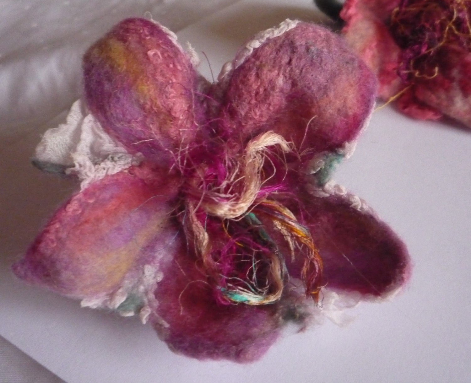 PDF Tutorial. Nuno felted flower. Craft supplies. felting.