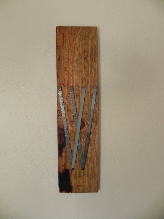 Items similar to Deco Style Saw Blade Wall Hanging on Etsy
