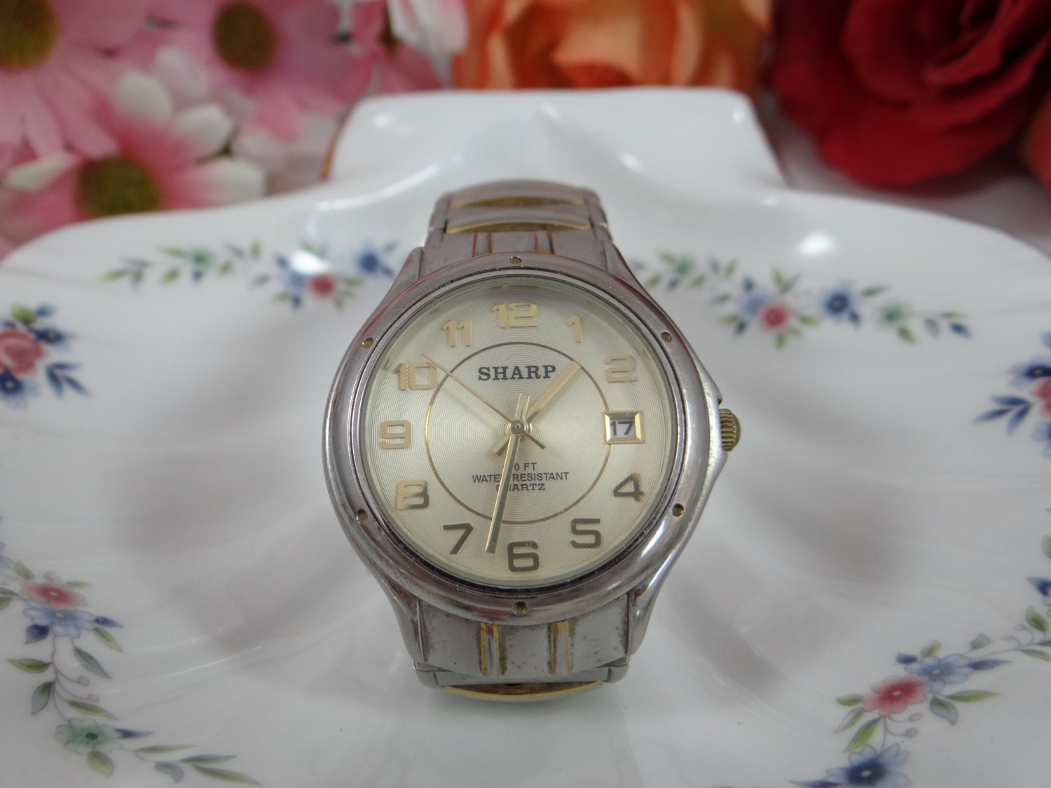 Working Vintage 1960s Mens Sharp Quartz Watch Flex Band