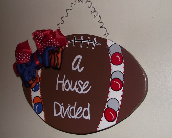 Wooden House Divided Alabama/Auburn Sign