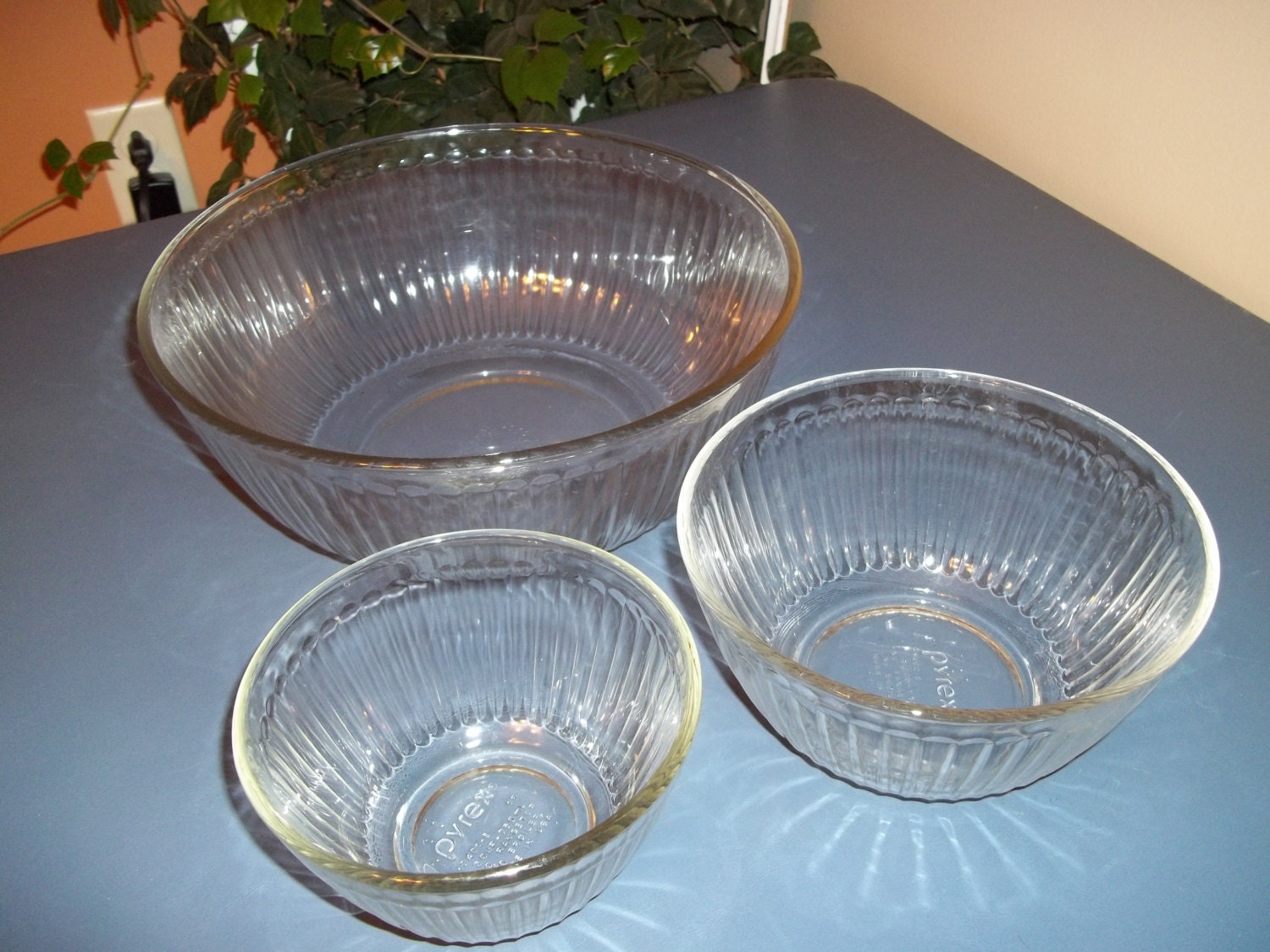 Vintage 3 Pc. Pyrex Ribbed Mixing Serving Bowls – Pyrex Bowls – Pyrex ...