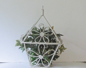 Popular items for hanging plant holder on Etsy
