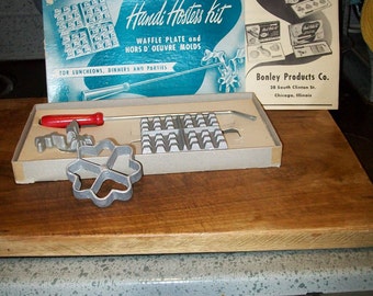 Popular items for party mold on Etsy