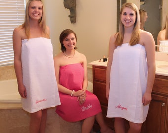 Items similar to Monogrammed Bridesmaids Gift Spa Wrap Personalized ...