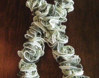 Purple Pyramid Loom Knitted Scarf by keepsmesane1972 on Etsy