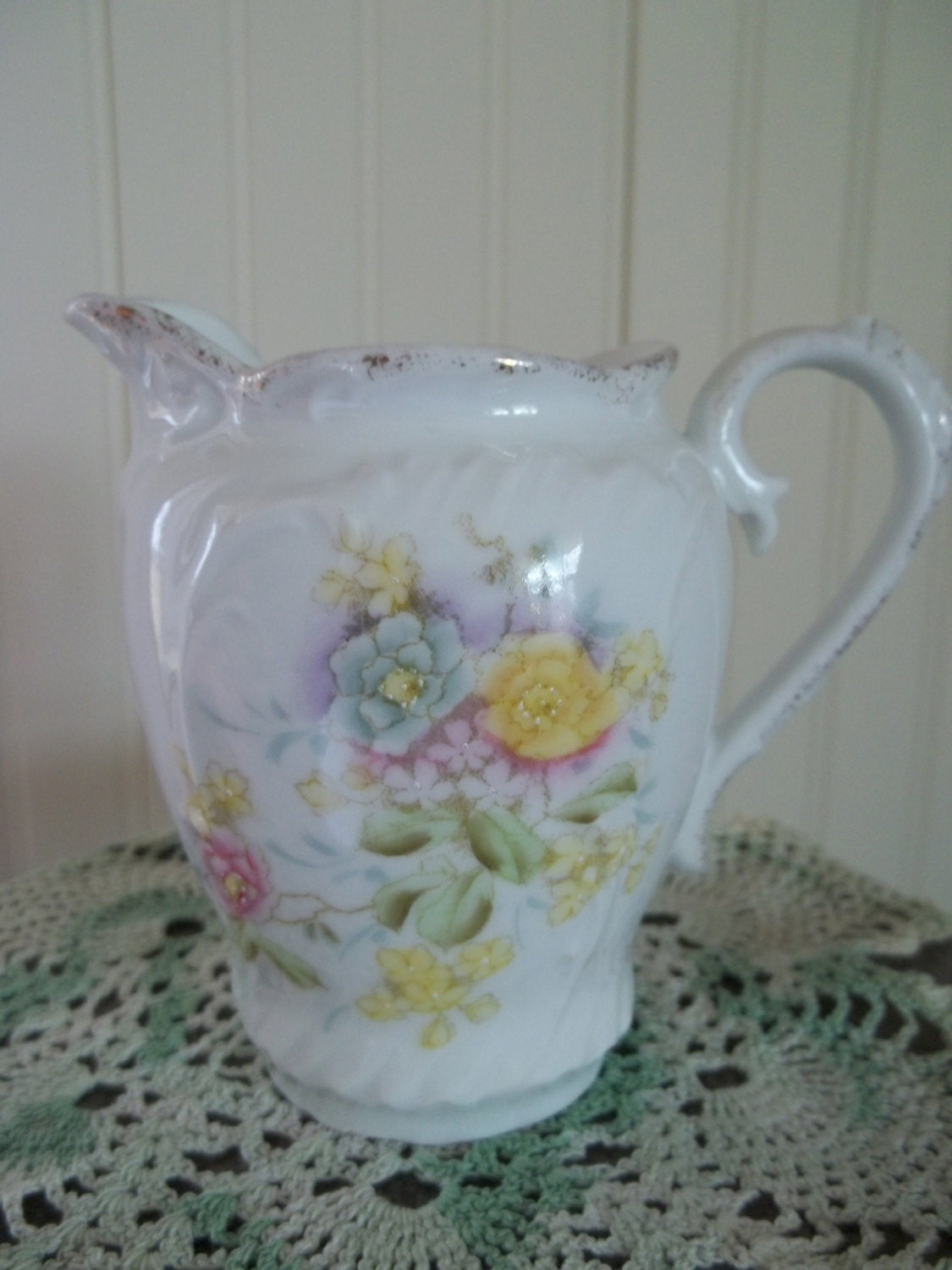 Spring Flowers ViNtAgE Pitcher – Haute Juice