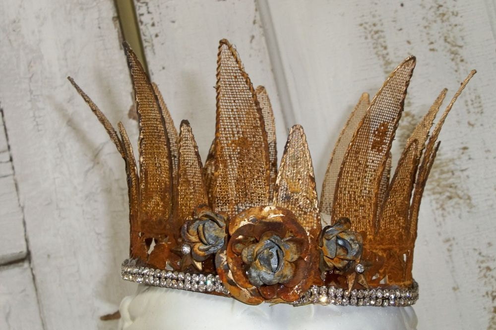 Rusty gold metal crown distressed roses by AnitaSperoDesign