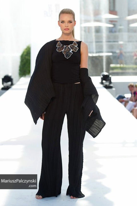 PLEATS WeAr textile body adornment by carenshen on Etsy