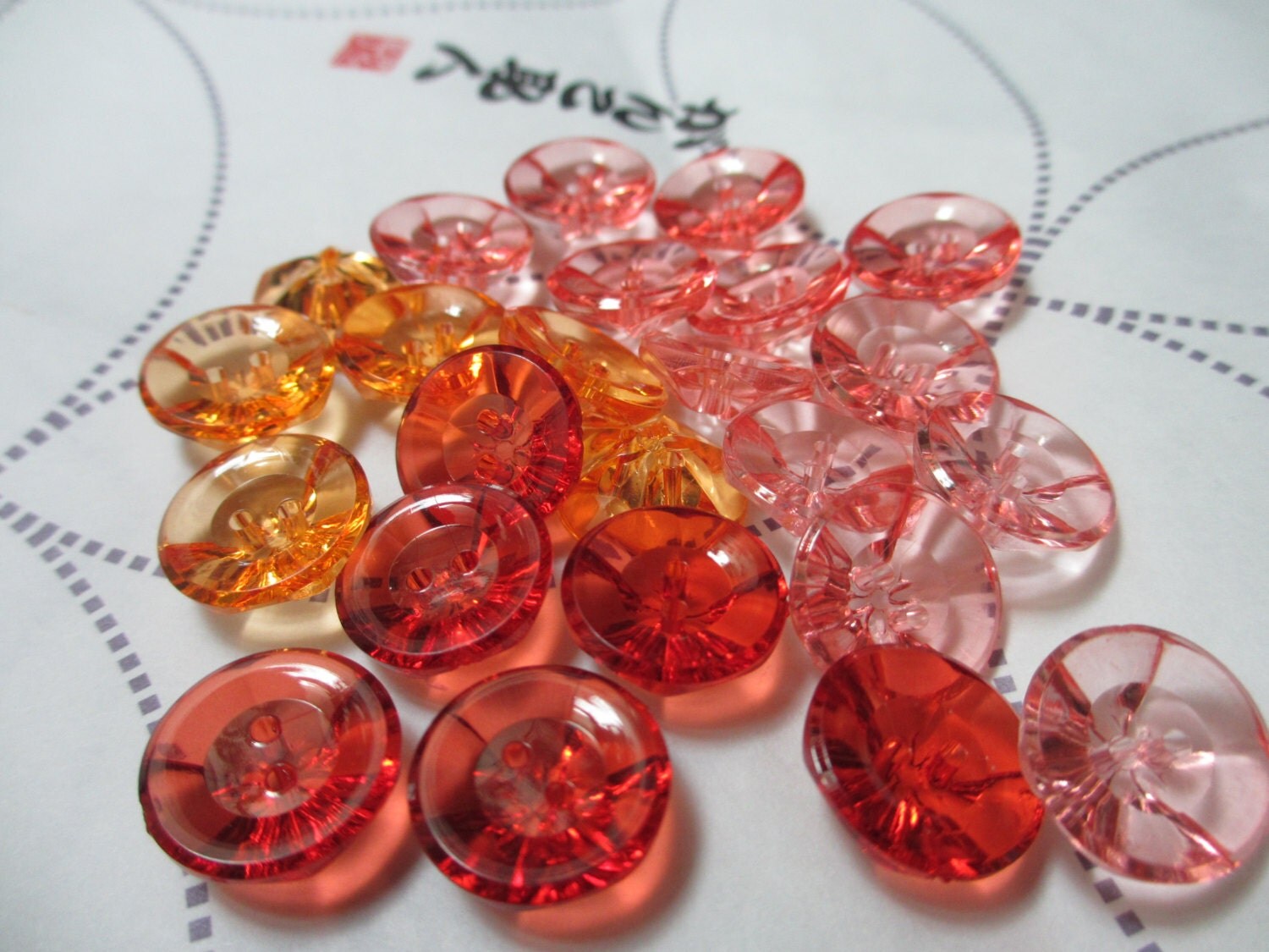 Mixed Lot of 24 Vintage 15 mm Transparent Clear Faceted Carved 2 Hole ...