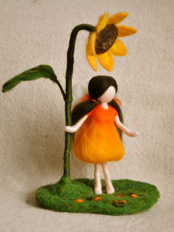 Waldorf inspired needle felted doll: The sunflower by MagicWool Waldorf inspired needle felted doll: The sunflower by MagicWool