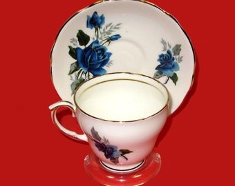 Popular items for blue rose pattern on Etsy