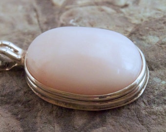 Pink jade jewelry | Etsy