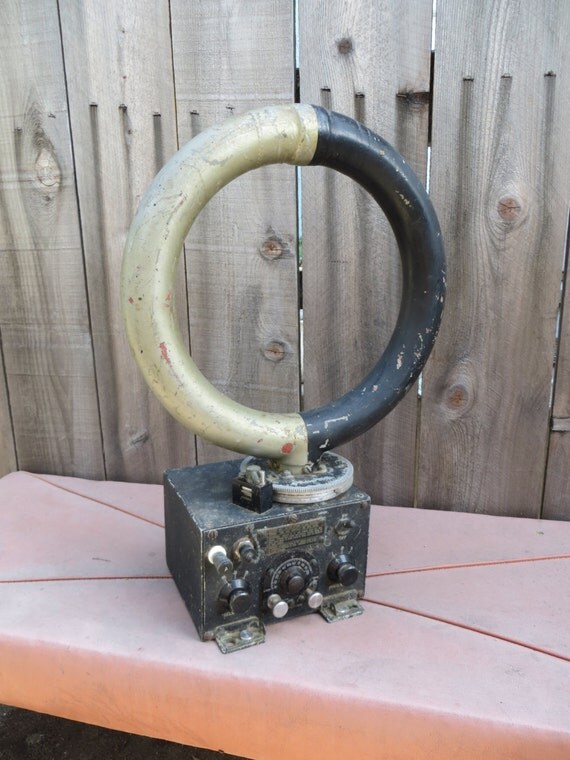 Bendix Radio Direction Finding Equipment & Loop Receiver Model