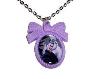 Ursula necklace | Etsy