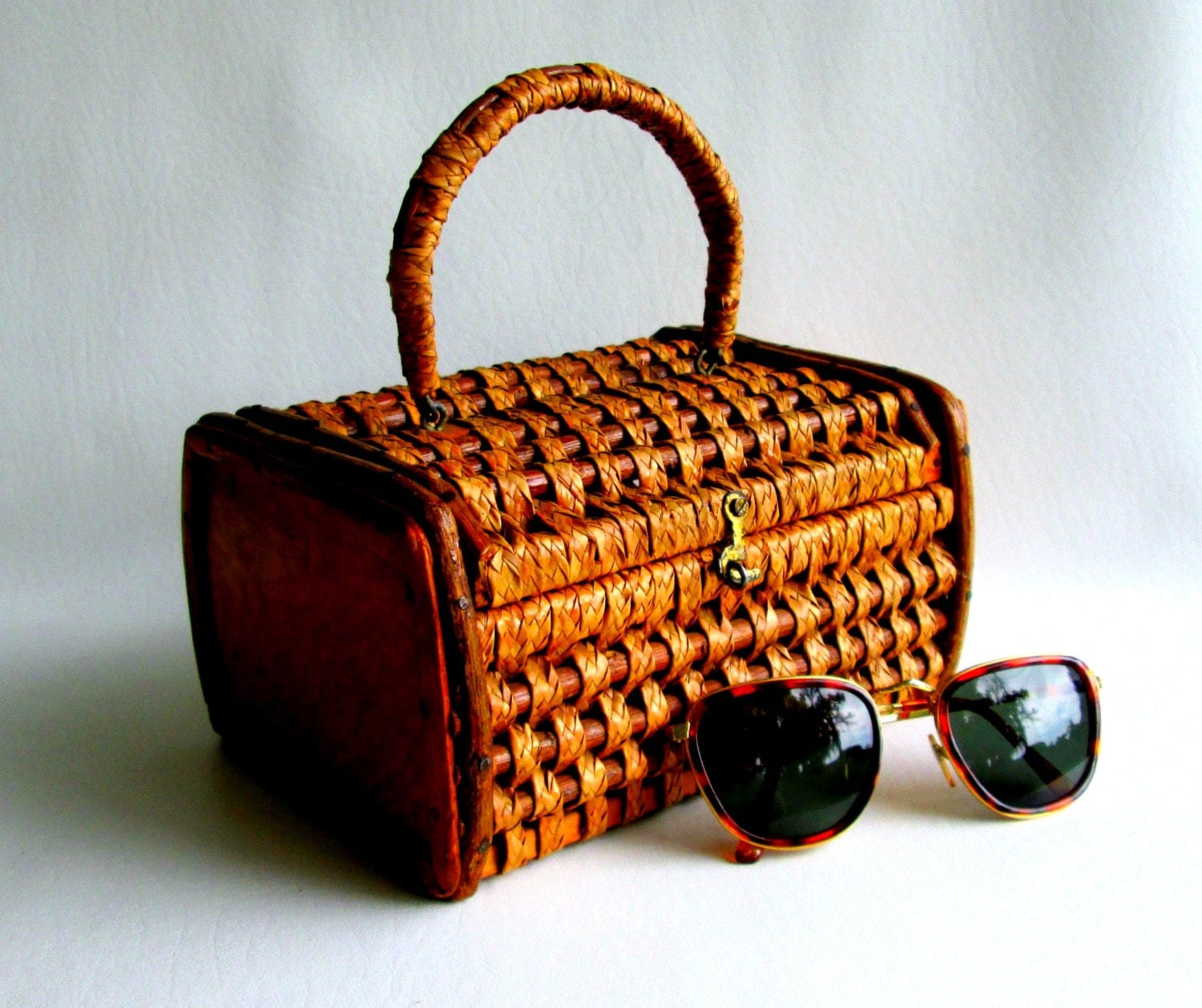 Vintage Wicker Wood Suitcase Purse Rattan Basket Handbag – Etoys2013