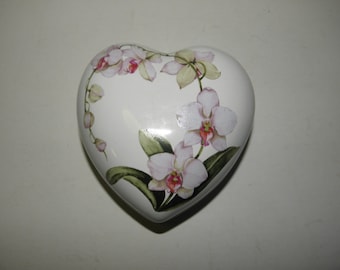 Porcelain heart | Etsy