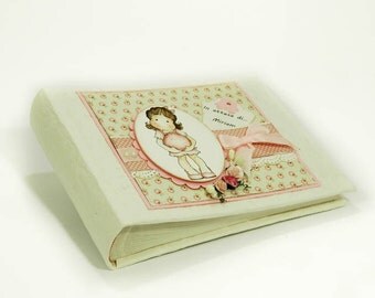 Small linen photo album red polka dots 6x8 30 sheets by sadilla