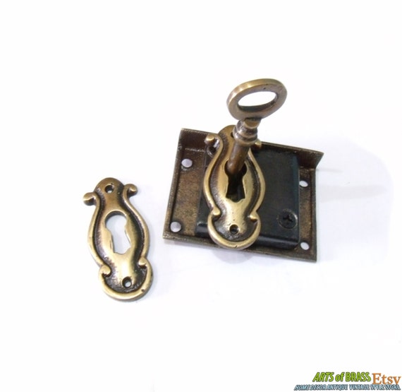 Set Vintage ESCUTCHEON Key Hole Cover Plates with Antique