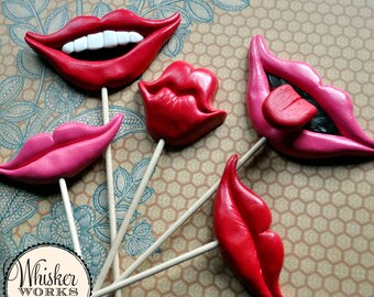 Plastic Smile Props on Sticks - The Lassies - Set of 5