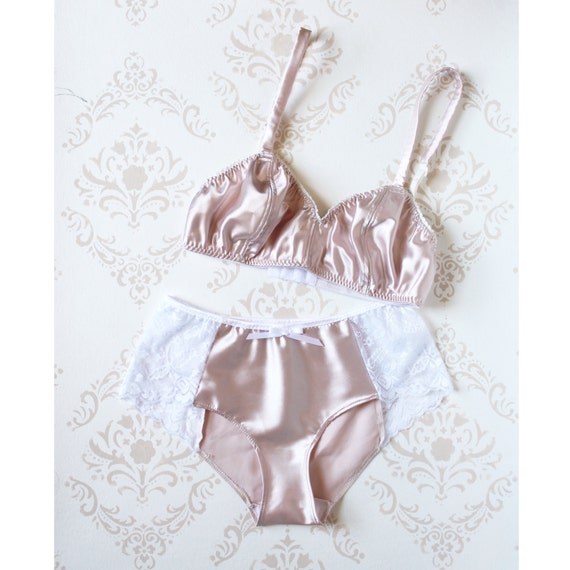 Items similar to Delicate 'Ballet' Pink Satin Bra and Panties Set ...