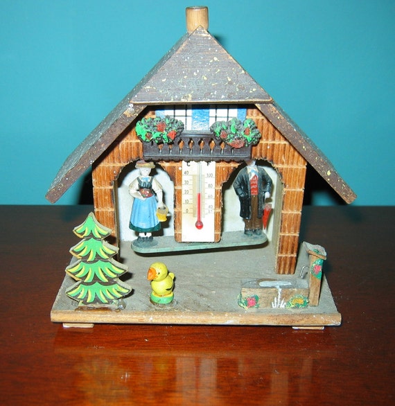 Vintage Toggili Wooden GERMAN WEATHER HOUSE wtih Wooden Knob