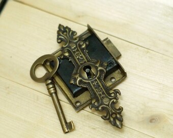Set Brass Key Lock and SKELETON Keys with VICTORIAN Key Hole