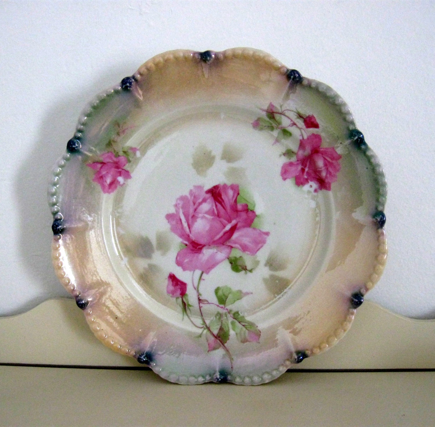German Rose Plate Hand Painted Pink Roses Iridescent – Haute Juice
