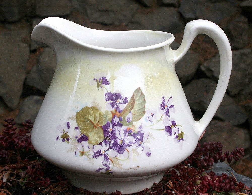 CLEARANCE Gorgeous Cottage Country Large Vintage Homer Laughlin Violets ...